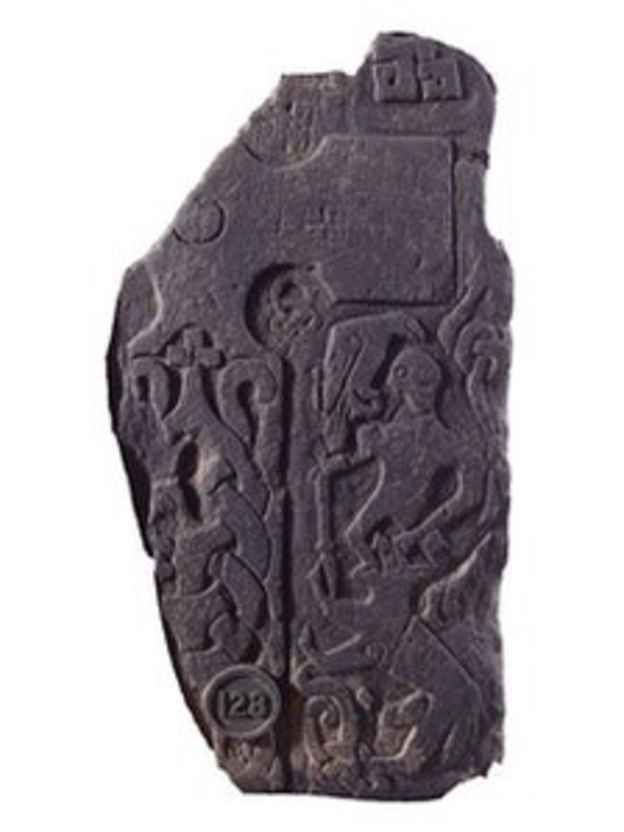 Viking burials explored at Valhalla exhibition in York - BBC News