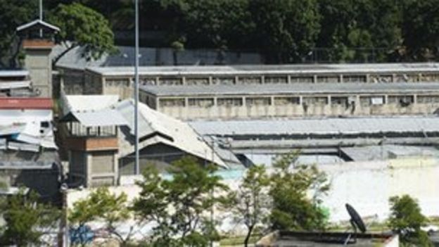 Venezuela's prisons see security breakdown - BBC News