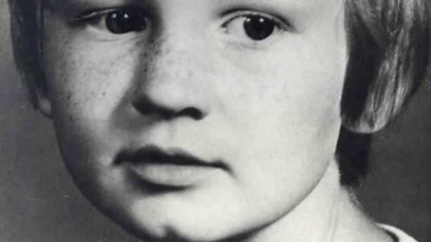 Murder memorials: A grisly history written in stone - BBC News