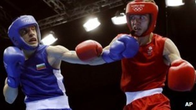 Olympic boxer thanks home city of Hull for support - BBC News