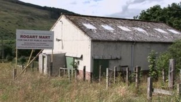 Disused Rogart auction mart sells at auction for £50,000 - BBC News