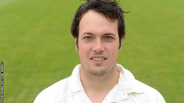 Glamorgan discard struggling opener Gareth Rees - BBC Sport