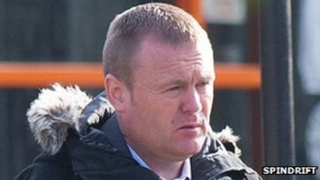 DNA sample snares double rapist Peter Hendry - BBC News