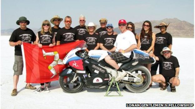 Manx team sets second land-speed world record in Utah - BBC News