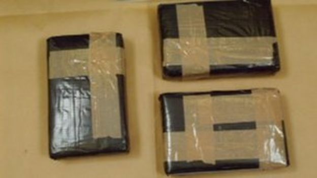 Drugs gang head Laurence Kilby jailed for cocaine smuggling - BBC News