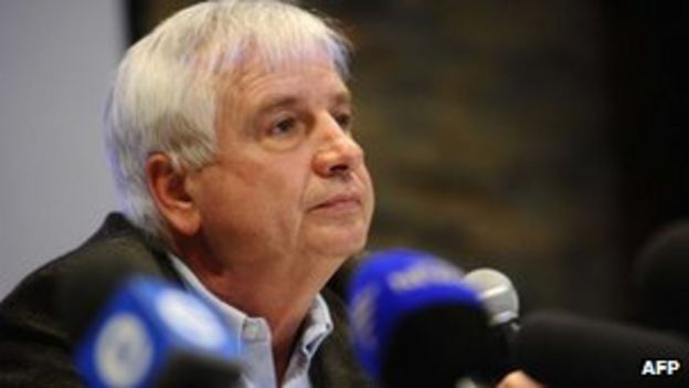 Platinum miner Lonmin CEO Ian Farmer stands down - BBC News