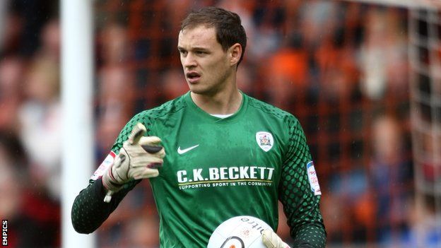 Charlton Athletic sign David Button from Tottenham - BBC Sport