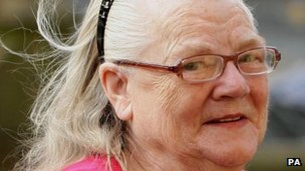 Winnie Johnson funeral takes place in Manchester - BBC News