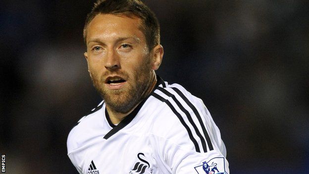 Brighton: Stephen Dobbie among four to join Seagulls - BBC Sport