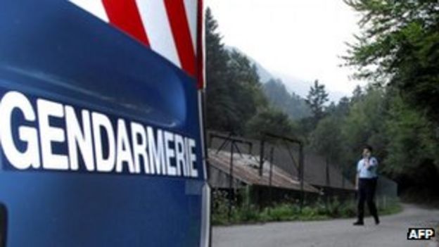 French shootings: What happens in the aftermath of murder? - BBC News