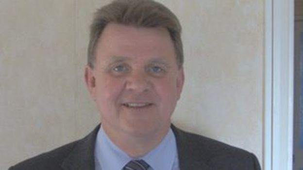 Cambridgeshire PCC poll: Candidate quits as magistrate - BBC News