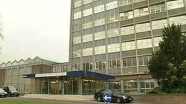 Hampshire Police Authority approves Alpha Park and HQ move - BBC News