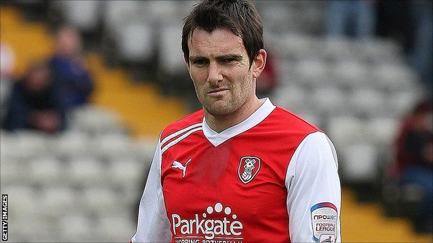 Accrington sign Rotherham's Danny Schofield on loan - BBC Sport