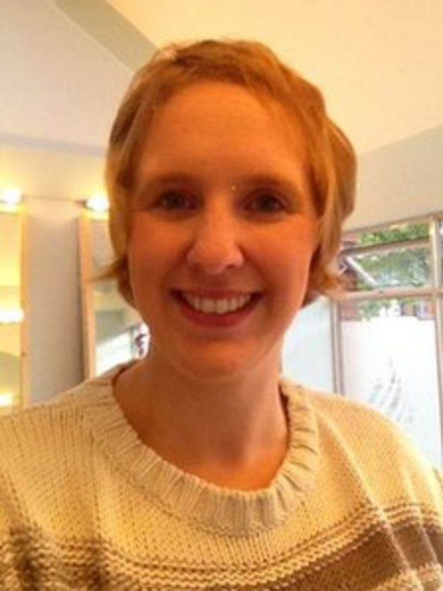 Claire Millar: My four year struggle with hair loss - BBC News