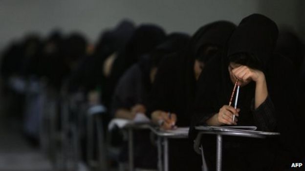 Iranian university bans on women causes consternation - BBC News