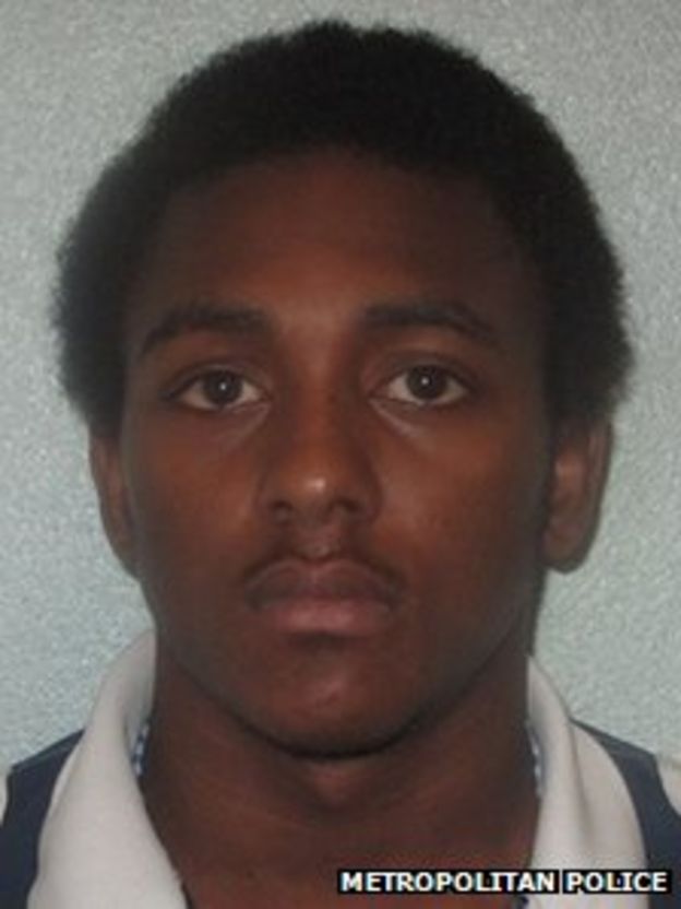 London Riots: Chauffeured looter jailed for eight years - BBC News