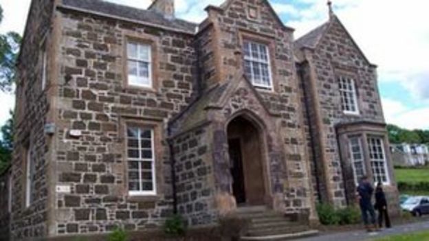 Proposals to close sheriff courts across Scotland - BBC News