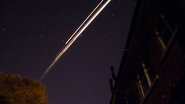 'Meteor shower' over Northern Ireland 'space junk' - BBC News