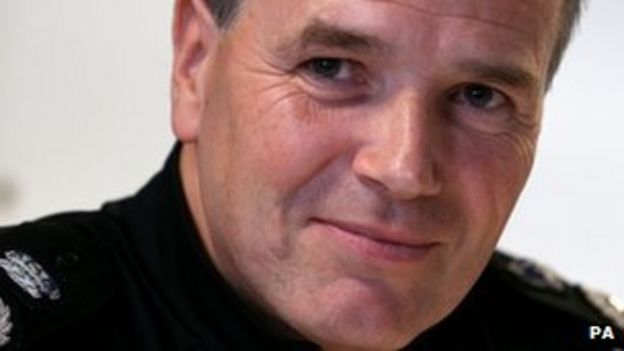 Police superintendents body seeks meeting with Stephen House over cuts ...