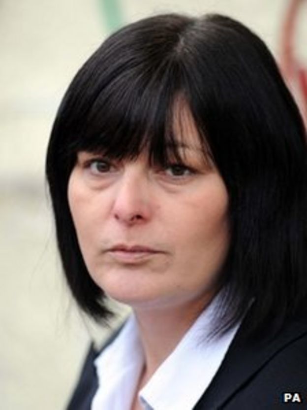 Convicted murderer Kenneth Shirley jailed for sex attack - BBC News