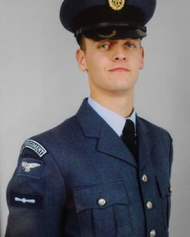 Warren Owen death sparks Dereham graveyard row - BBC News