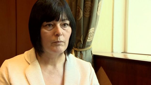 Mum's tribute to son who saved her from convicted killer - BBC News