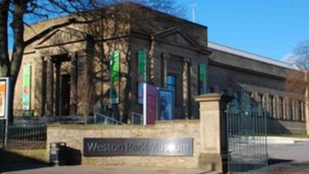 Museums Sheffield gets £1.2m from arts council after cuts - BBC News
