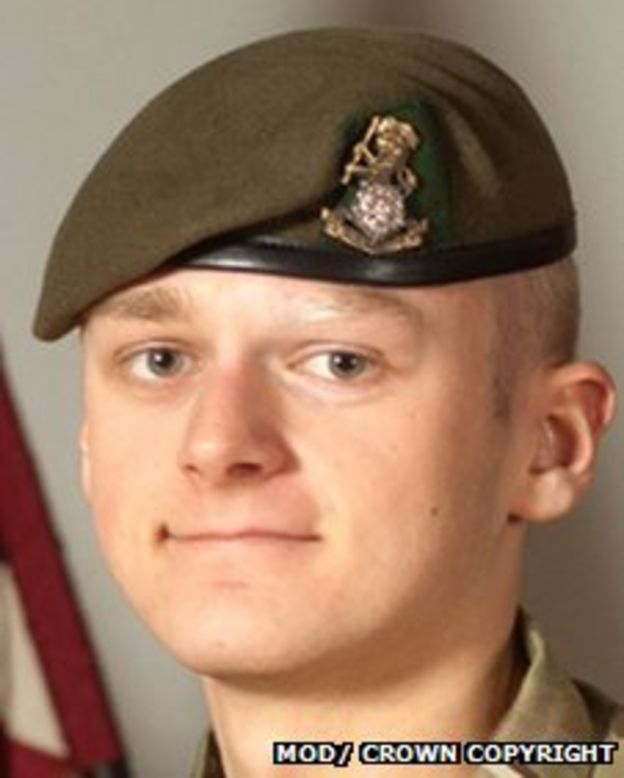 Funeral for soldier Thomas Wroe killed in Afghanistan - BBC News