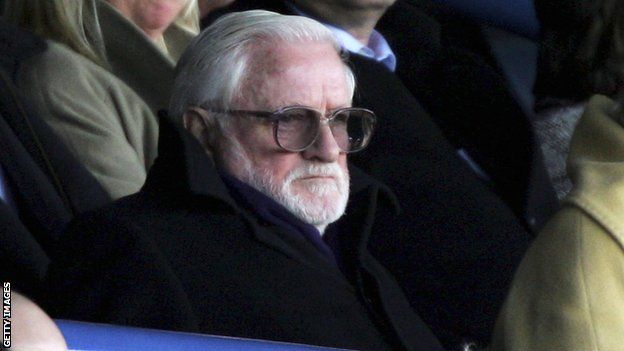 Ken Bates: Ex-Leeds United chairman 'ceases' to be president - BBC Sport