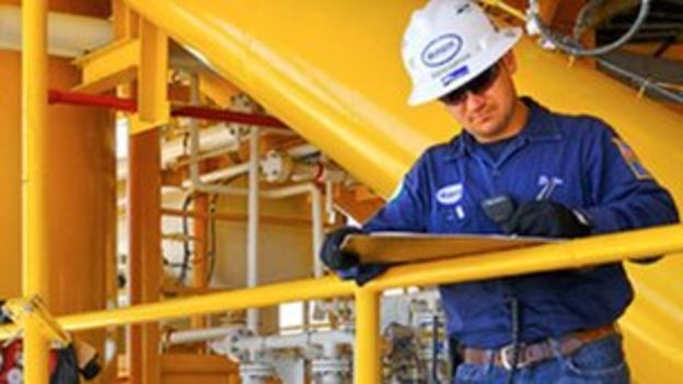 Wood Group wins Total contract extension - BBC News