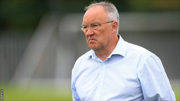 Nottingham Forest: How Keith Burt helped rebuild squad - BBC Sport