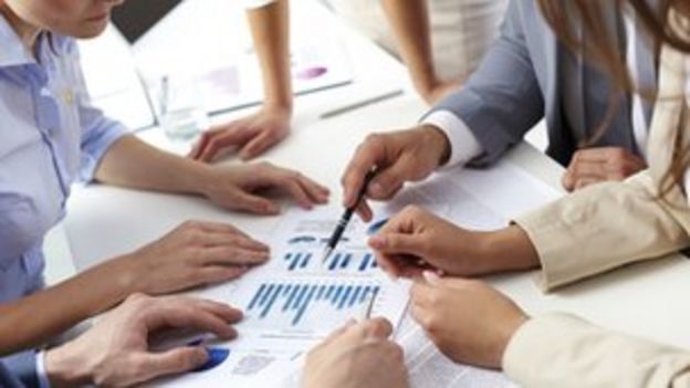 'Get rich quick' seminars put to the test - BBC News