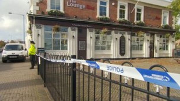 Tipton pub death leads to murder investigation - BBC News