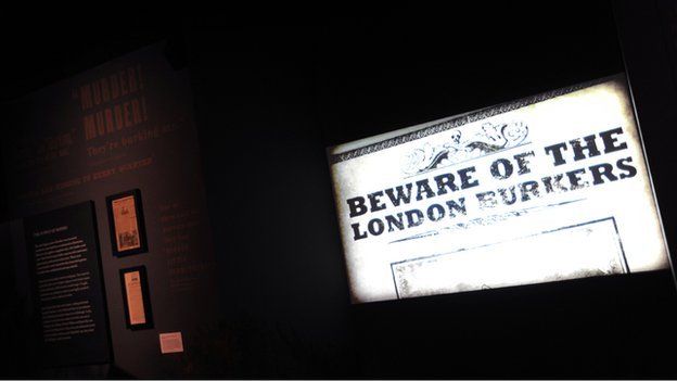 Museum of London showcases 'bodysnatchers' - BBC News