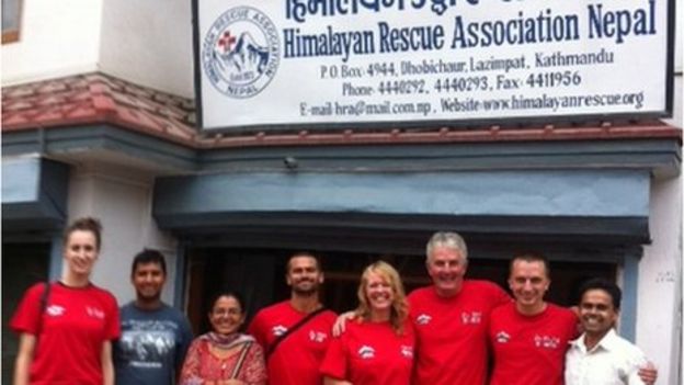 GP Neil Rushton returns from 'lucky' Mount Everest job - BBC News