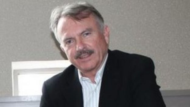 Sam Neill plays Belfast detective in BBC gangster drama - BBC News