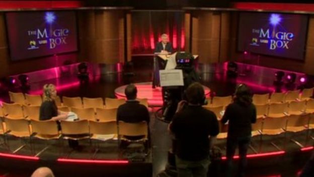 Ceefax service closes down after 38 years on BBC - BBC News