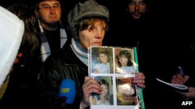 Moscow theatre siege: Questions remain unanswered - BBC News