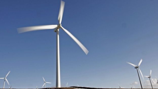 Harestanes wind farm near Moffat officially opens - BBC News