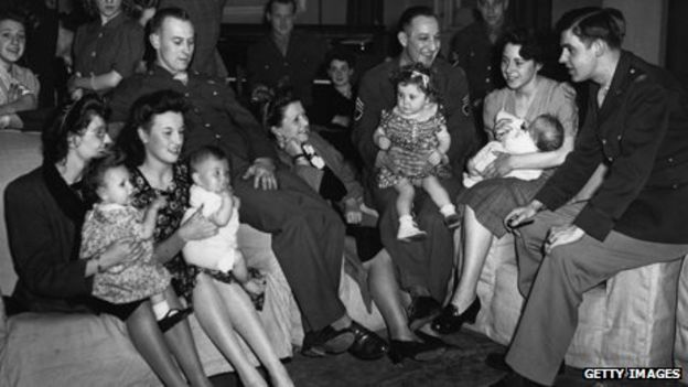 How the GI influx shaped Britain's view of Americans - BBC News