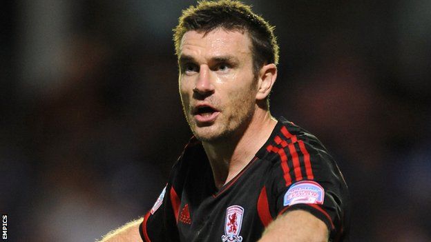 Motherwell: Defender Stephen McManus joins Motherwell - BBC Sport