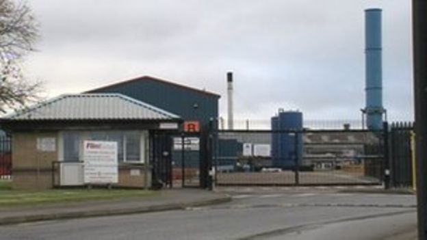 Dundee print factory plans to make 43 people redundant - BBC News