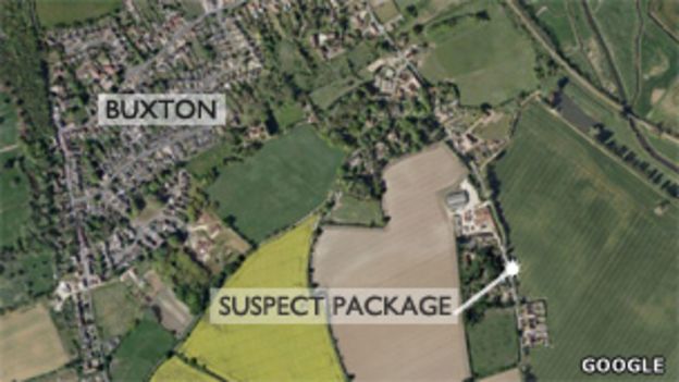 Jonathan Taylor pleads not guilty to Buxton device charge - BBC News