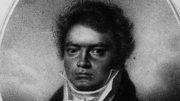 Mozart hair at Sotheby's auction up for £10,000 - BBC News