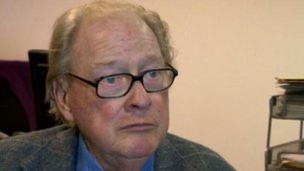 Lord McAlpine in £125,000 settlement over ITV broadcast - BBC News
