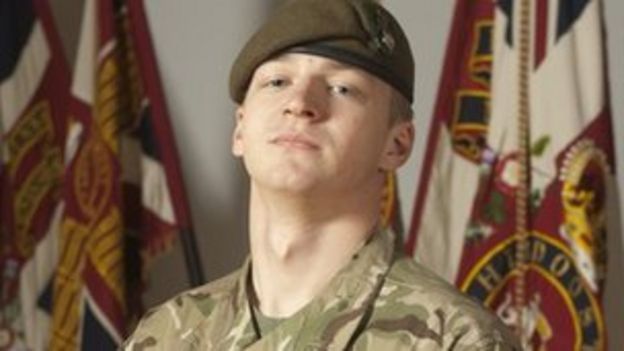 Fiancee of killed soldier Pte Daniel Wade wins paternity - BBC News