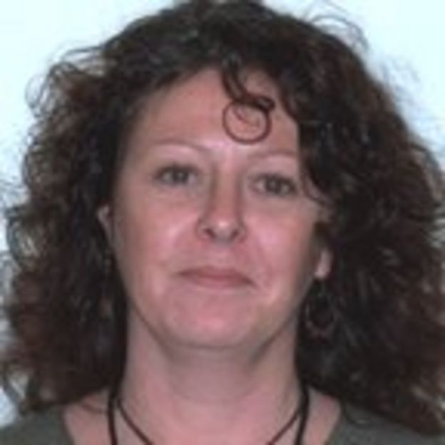 Sleep: Your stories of weird sleep behaviour - BBC News