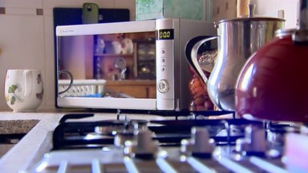 Cooking without gas - BBC News