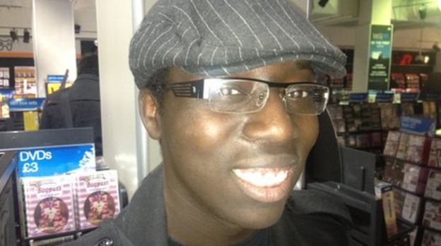 Concern for consoles as spending on video games drops - BBC News