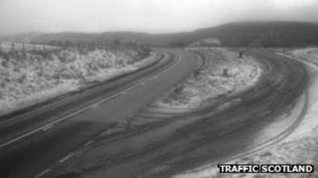 Scotland weather: Ice warning as cold snap continues - BBC News